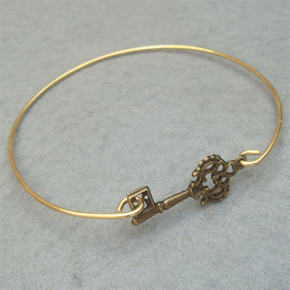 Key Bangle Bracelet Style 3 on Luulla